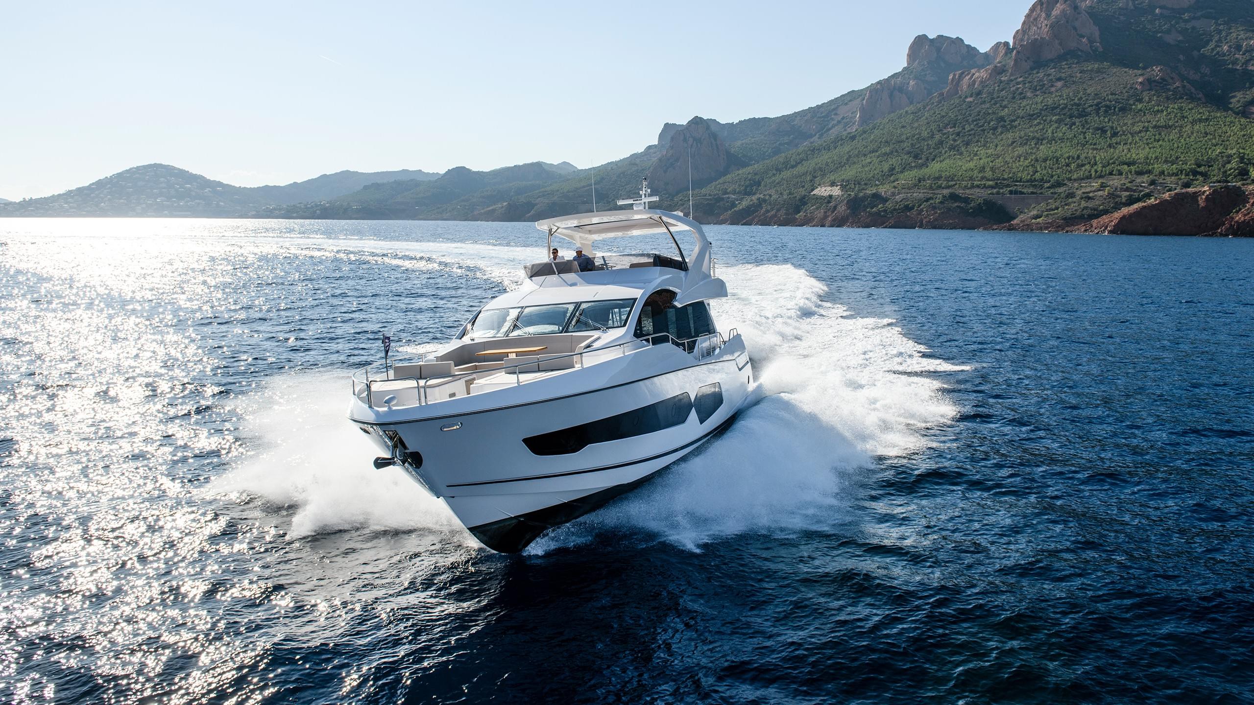 Sunseeker Gulf | 76 YACHT
