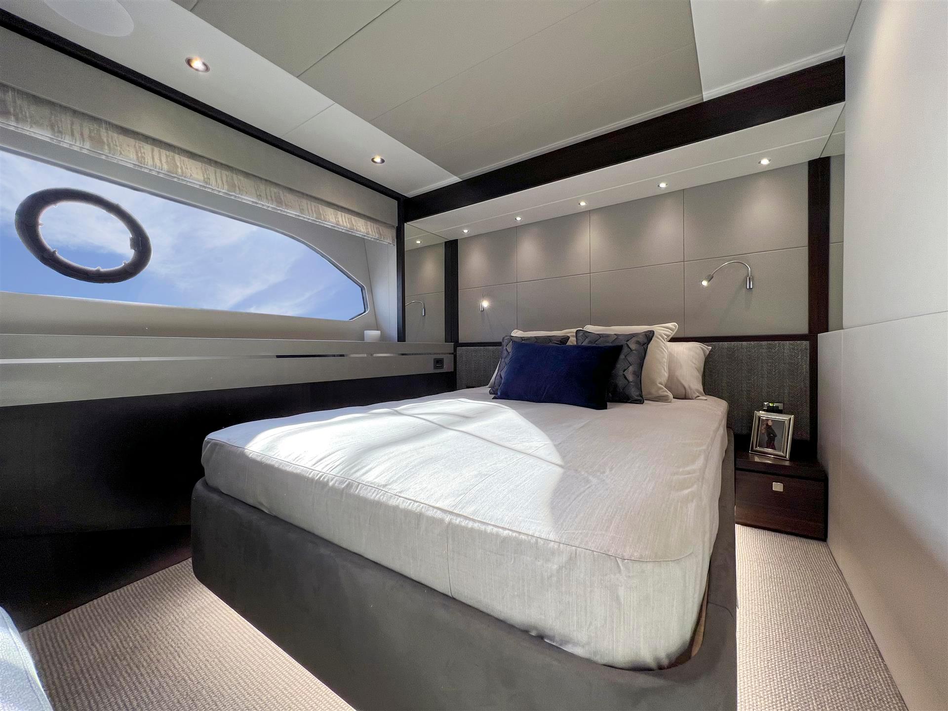 Sunseeker Gulf | 76 YACHT