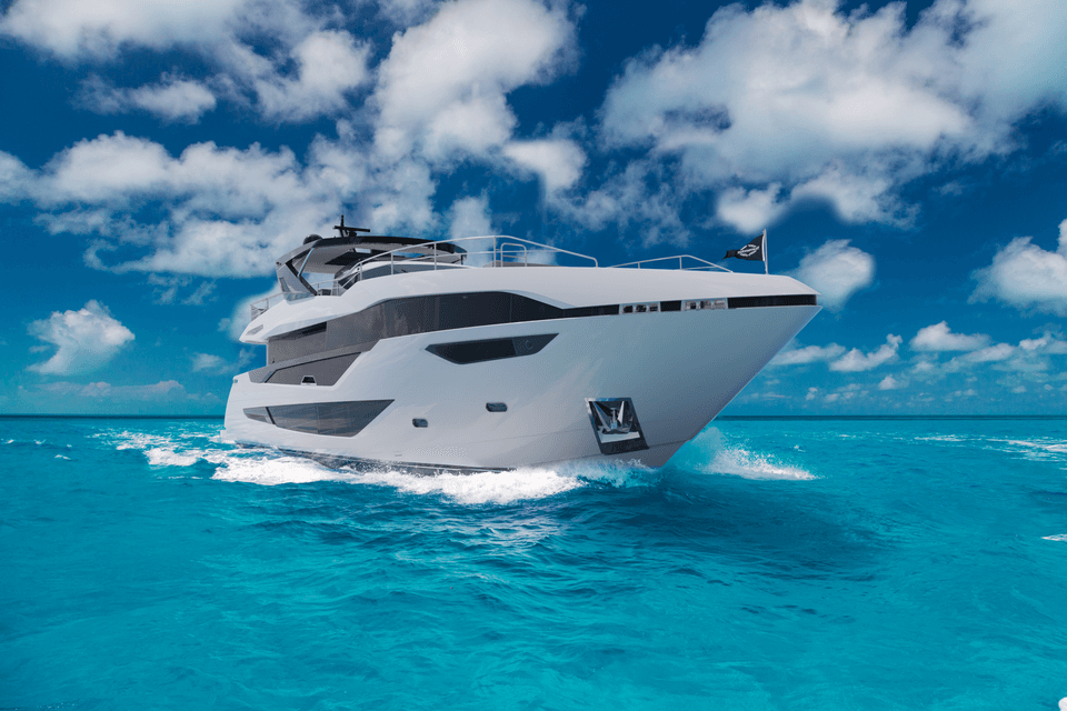 Sunseeker 100 Yacht | Our Luxurious 100ft Yacht
