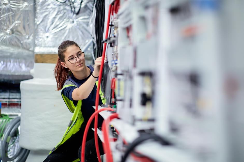Sunseeker | Sunseeker News | Sunseeker Level 3 Electrical Apprentices ...