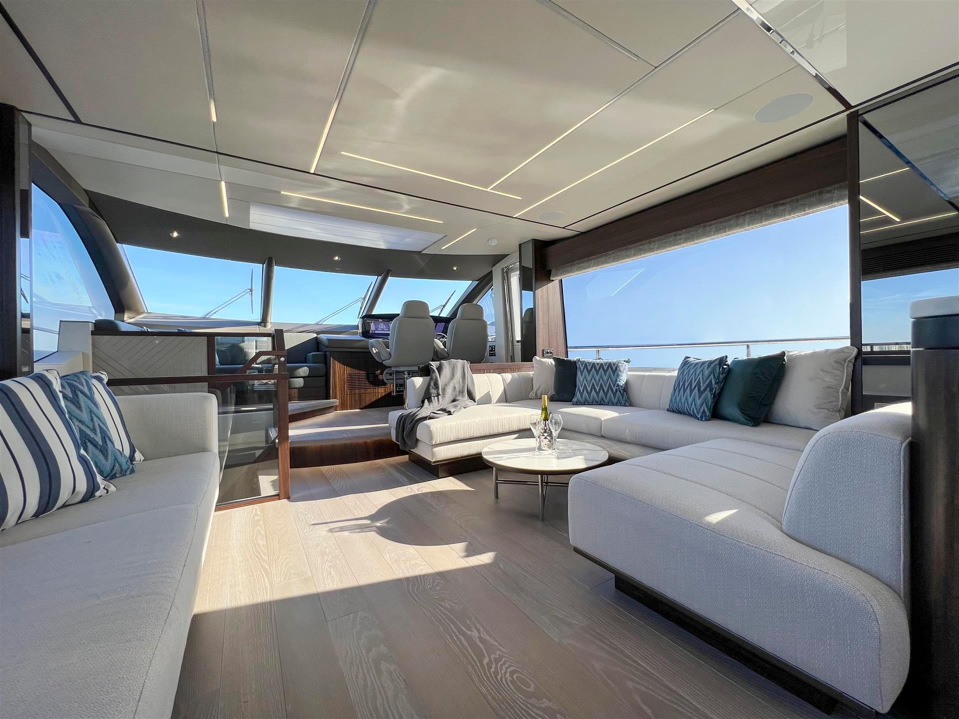 Sunseeker Gulf | 76 YACHT